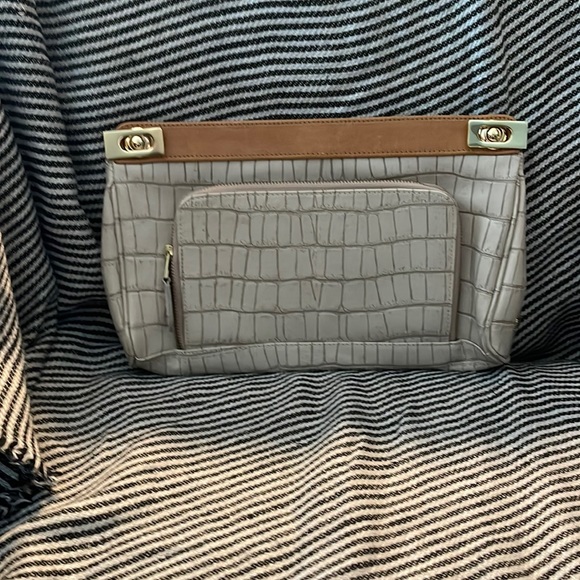 Be & D | Bags | Bed Tan Embossed Leather Snakeskin Clutch | Poshmark